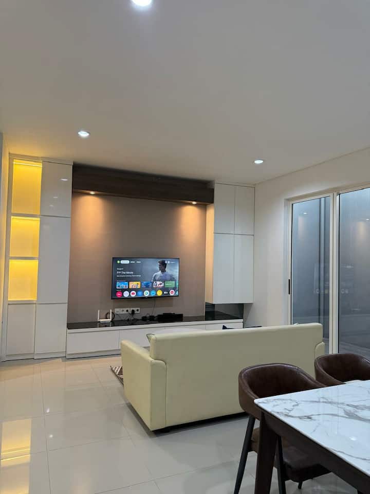 Premium 256m2 3br Natural & Urban House - Surabaya