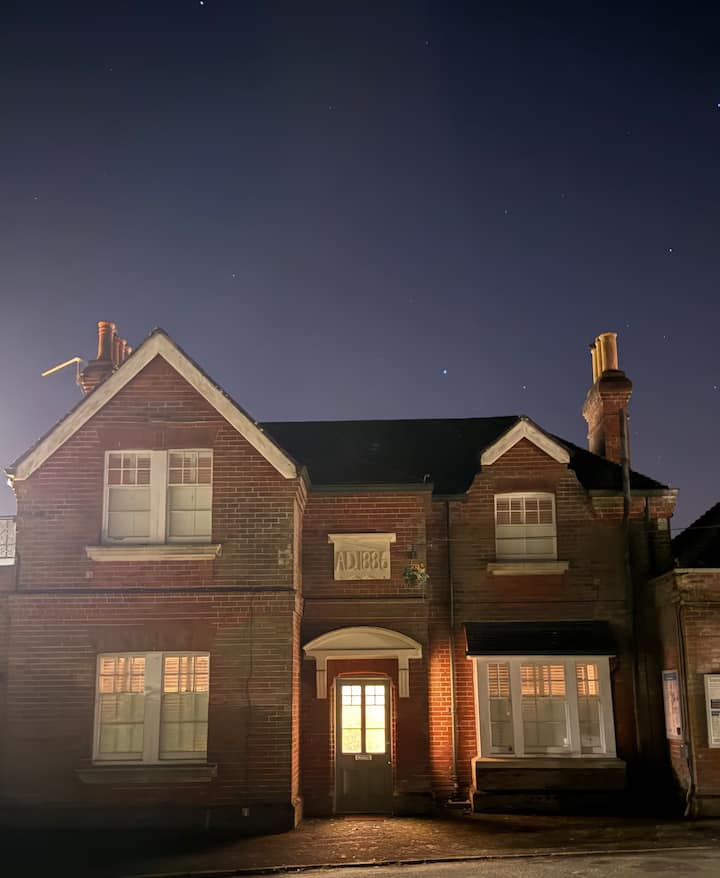 House-hottub-newforest-beaches-dogsgofree - Highcliffe