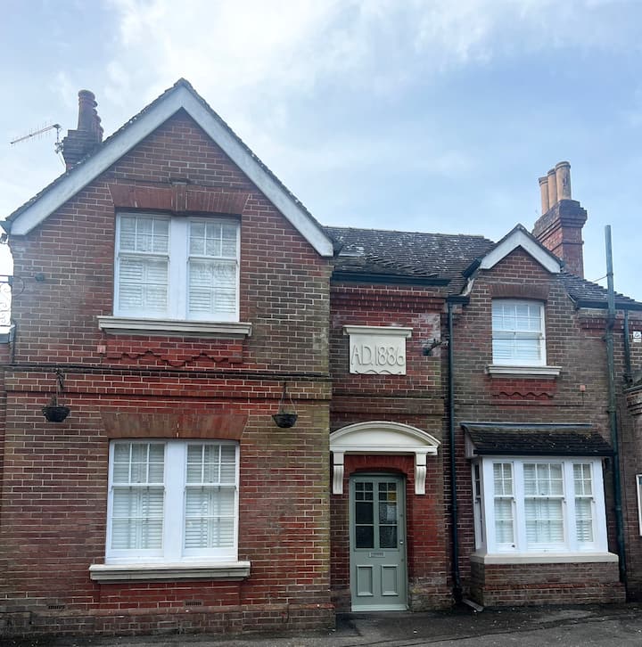 Station House/hot Tub/ New Forest! - Barton on Sea