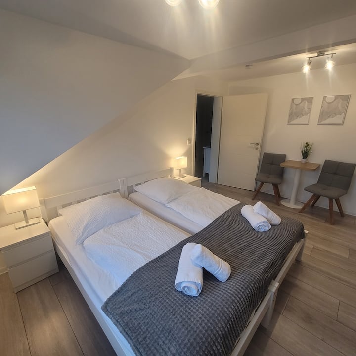 Schöne Ferienwohnung Oftersheim - Schwetzingen