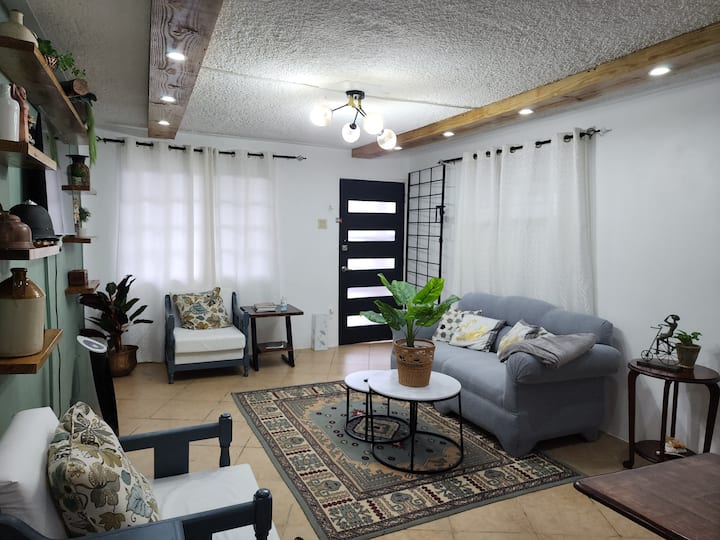 Great View, Comfy Beds, Washer Dryer, Smart Tvs - Jamaica