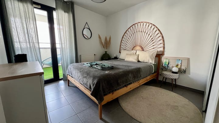 Une Chambre Chez Iris & Marcel, Le Chat - Bordeaux