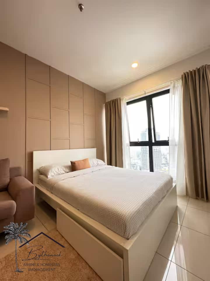 Highpark Suites Bythenook -Autumn- - Petaling Jaya