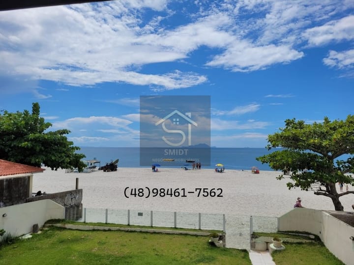 Casa Frente Mar, Pé Na Areia Com 6 Dormitórios - Florianópolis