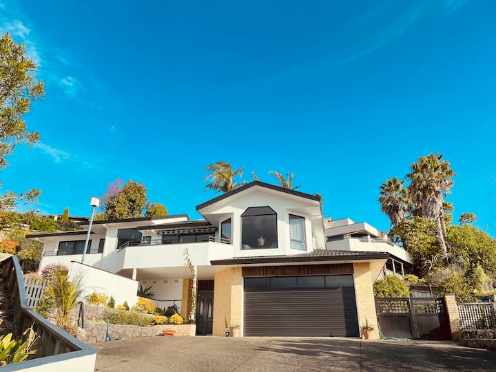 The Sunset View - Tauranga