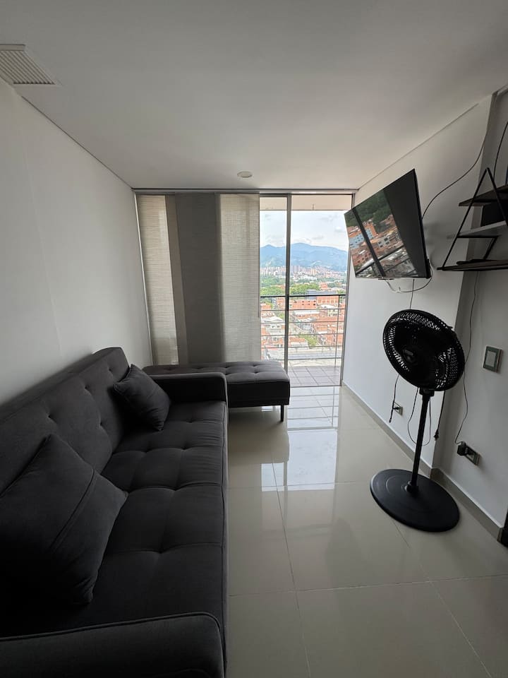 Apartamento Cerca Al Poblado. - La Estrella