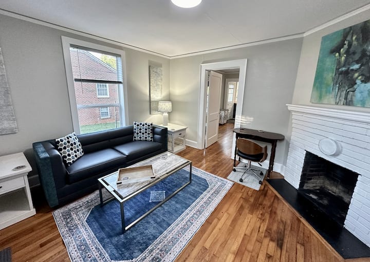 Very Comfortable One Level 1 Bedroom/1 Bath - Hickory, NC