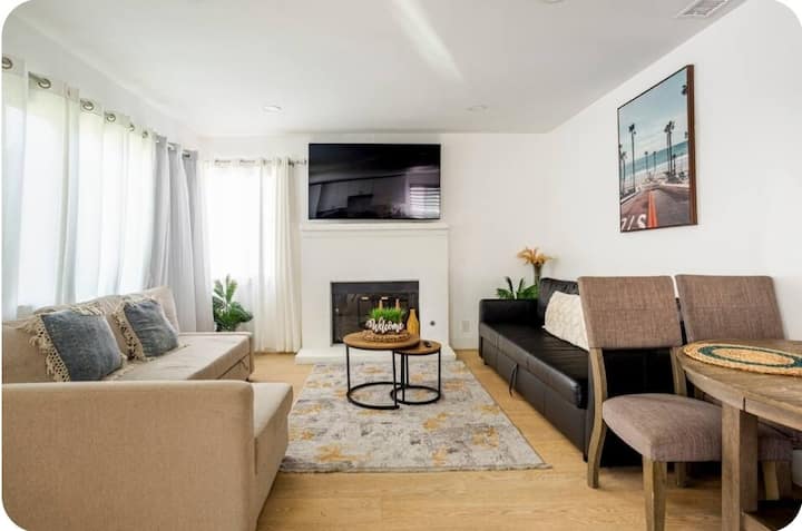 The Heart Of La House - Culver City, CA