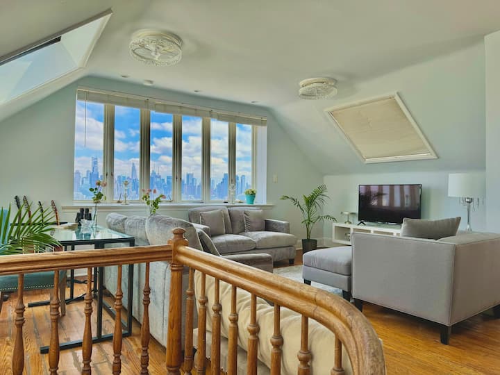 Top Fl 2b Flat With $M Nyc View - North Bergen, NJ