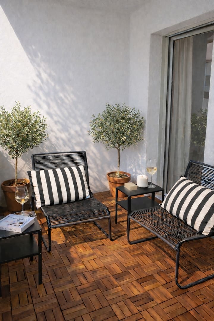 Terrasse Ensoleillée & Parking • La Major - Acontraluz