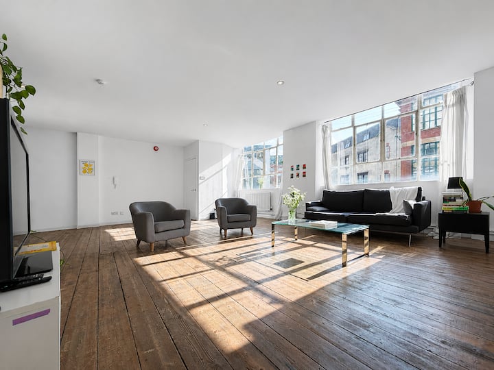 100sqm Industrial Loft | Fast Wi-fi | Long Stays - Greenwich