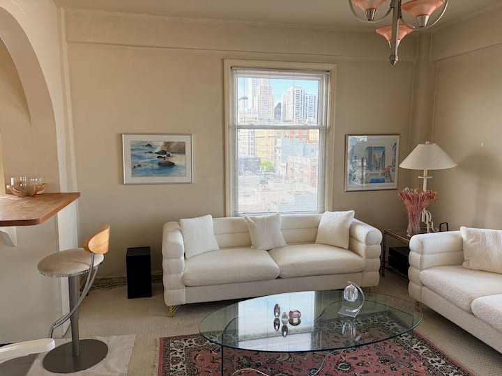 Gorgeous Corner Unit, Art Deco Bldg, Gym, 1mo Min - San Francisco, CA
