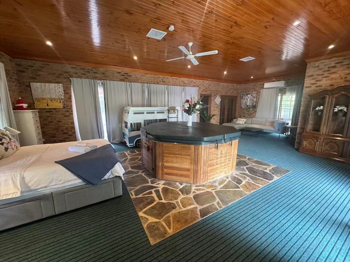 Cozy 1-bedroom Nature Hideaway On A Private Estate - Panton Hill