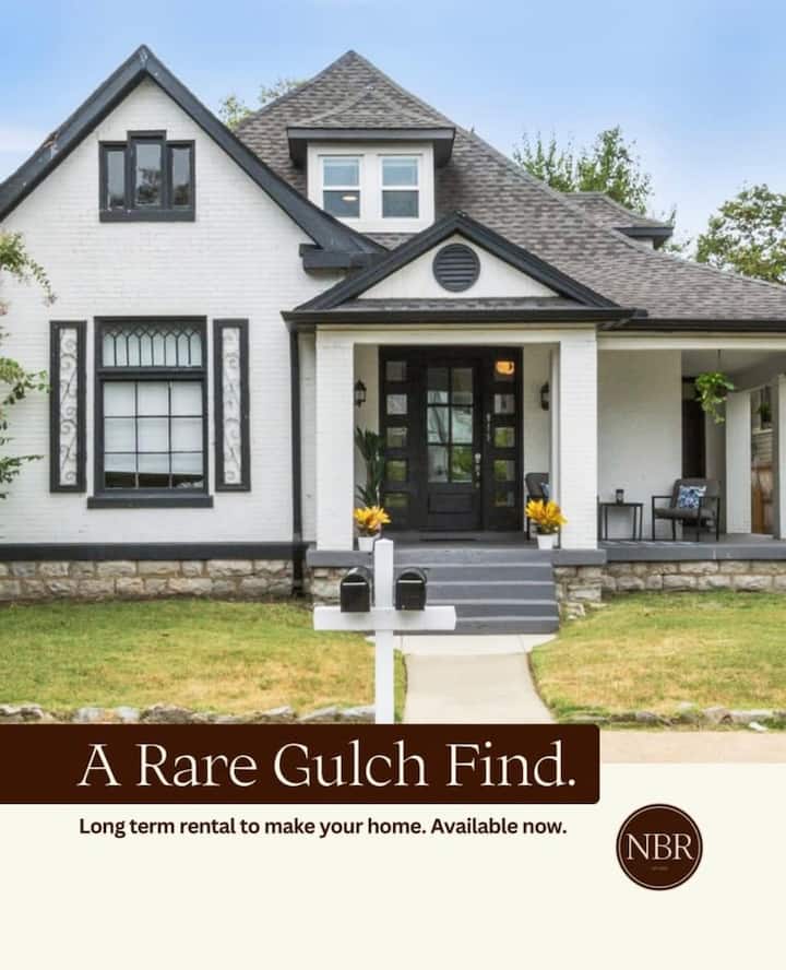 Gulch Gem: Cozy Home W/deck Dog-friendly Walkable