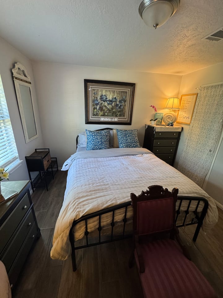 The Loft/duplex - The Village, Conroe