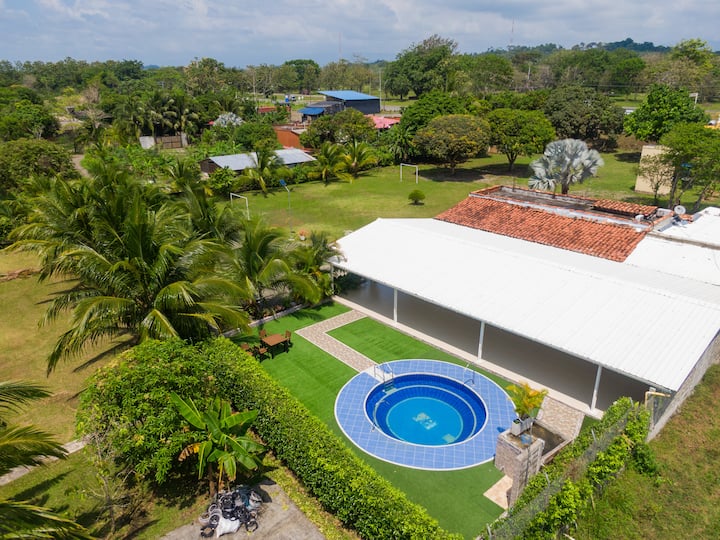 Agradable Casa Finca De Descansó - Carepa