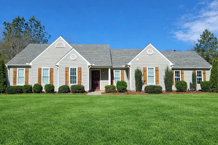 Football & Lake Lovers! Home Minutes To Clemson! - Seneca, SC