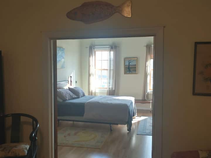 Spacious 3 Bed, 1 Bath Riverfront Loft Apartment - Salisbury, MD