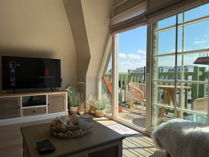 Charming Normandic Stay + Free Underground Parking - Nieuport