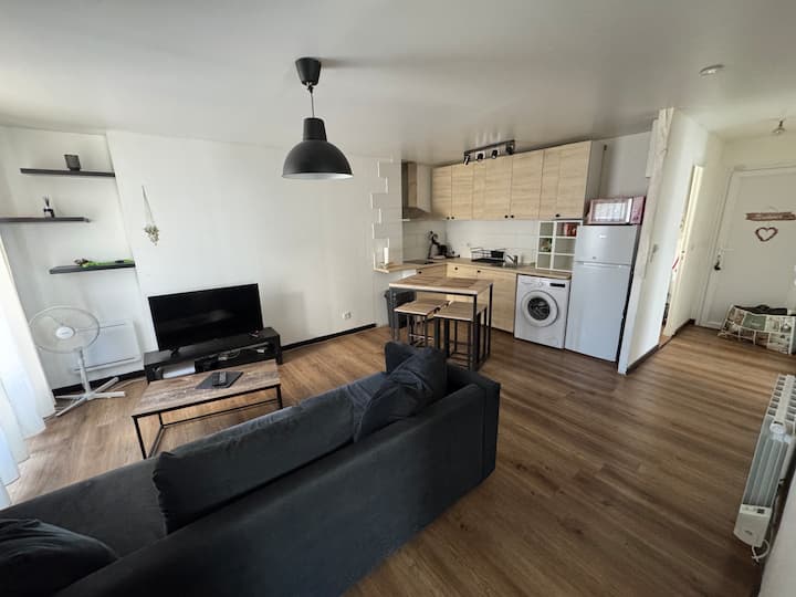 Appartement Chaleureux Pour 4 - Corbeil-Essonnes