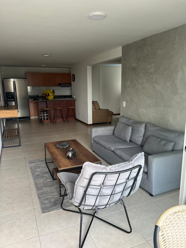 Apartamento Exclusivo En El Poblado - Medellín, Colombia