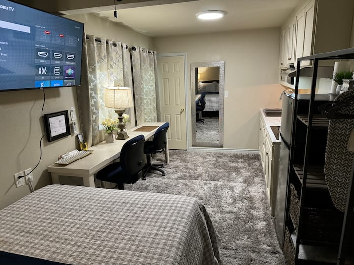 Tiny Studio - Brownsville, TX