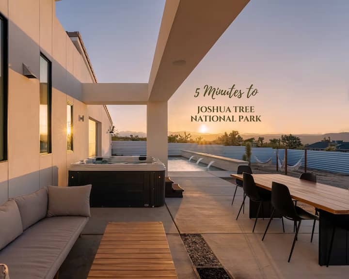 Private Pool, Spa, Movie-arcade-games, Fenced Yard - Joshua Tree, CA