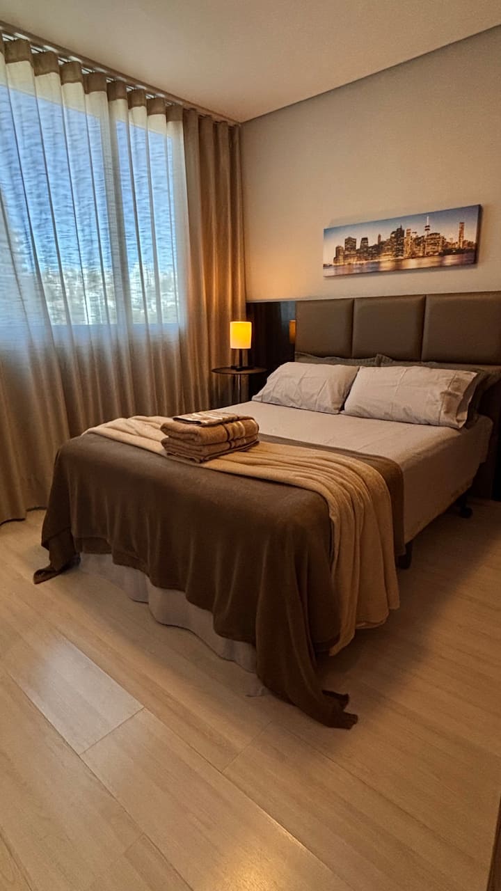 Apto C\ Ar | Muito Conforto | Loc Excepcional - Belo Horizonte