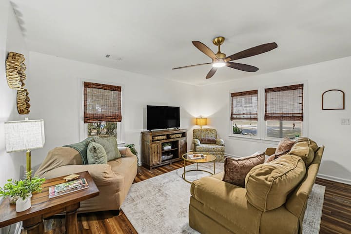 Peaceful 3br/2ba Shem Creek Getaway! - Mount Pleasant, SC