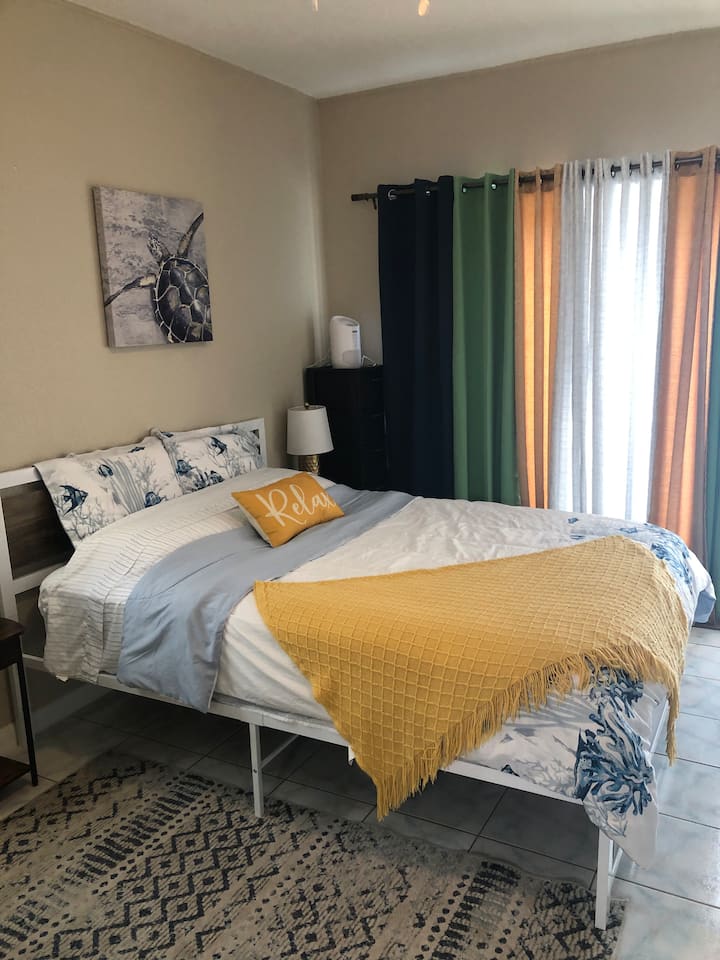 Near Beach Studio/free Parking - Largo, FL
