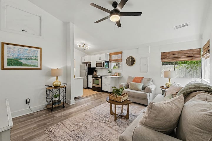 Cozy 2br/1ba Shem Creek Hideaway! - Mount Pleasant, SC