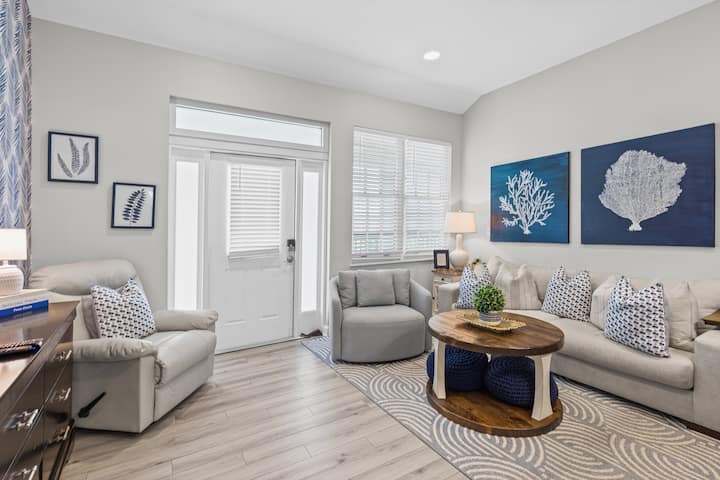 The Blue Palm-2br -Walk To The Beach! - Perdido Key, FL
