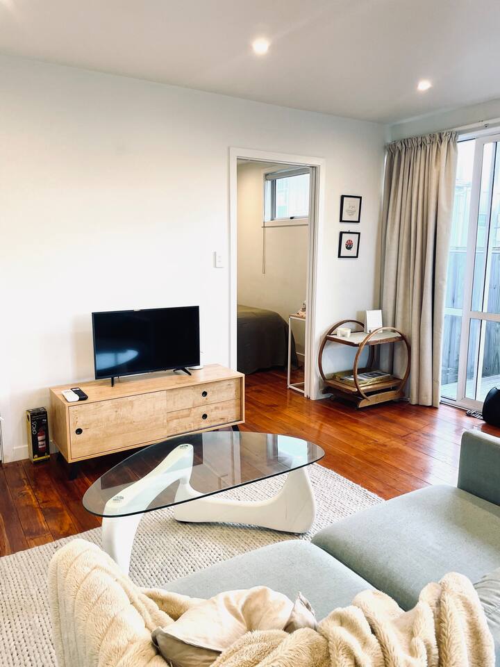 Westshore Beach Cottage - Napier