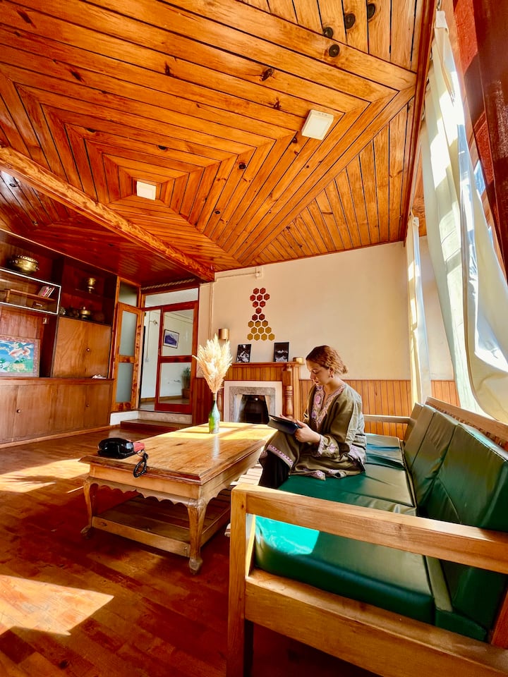 Private Cottage In Manali 
| 3 Bedrooms | Garden - 