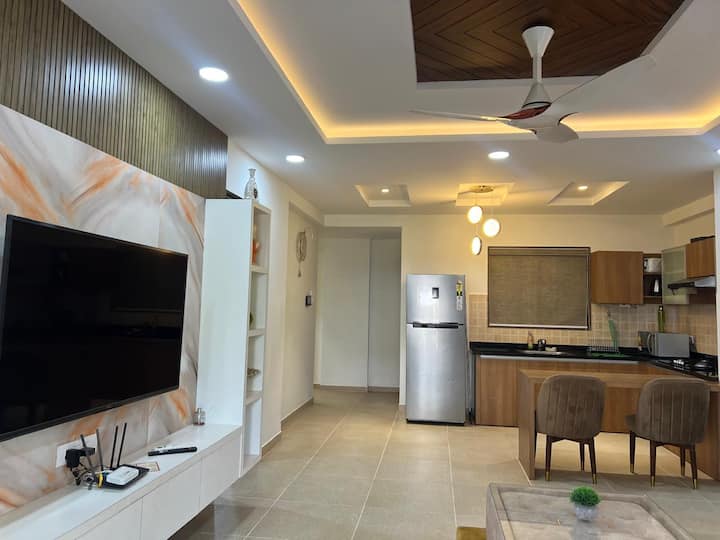 02-2bhk 2 Pools, Gym, Ev Charging, Near Beach, Goa - Goa