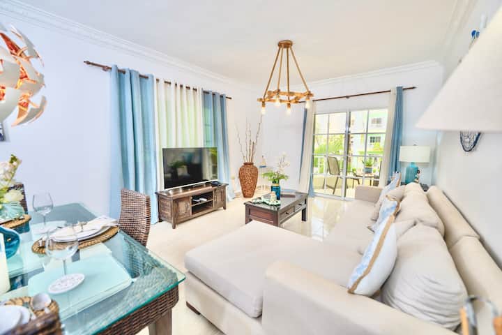 Elegant & Renovated - Electricity Included - Punta Cana