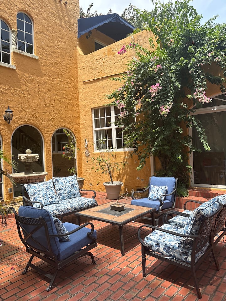 The Coral House - Coral Gables, FL