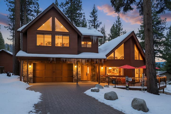 Cozy Forest Retreat/quiet, Spacious/near Heavenly - South Lake Tahoe, CA