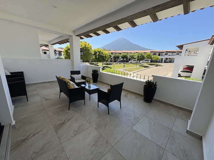 Volcano Vista Villa - El Salvador