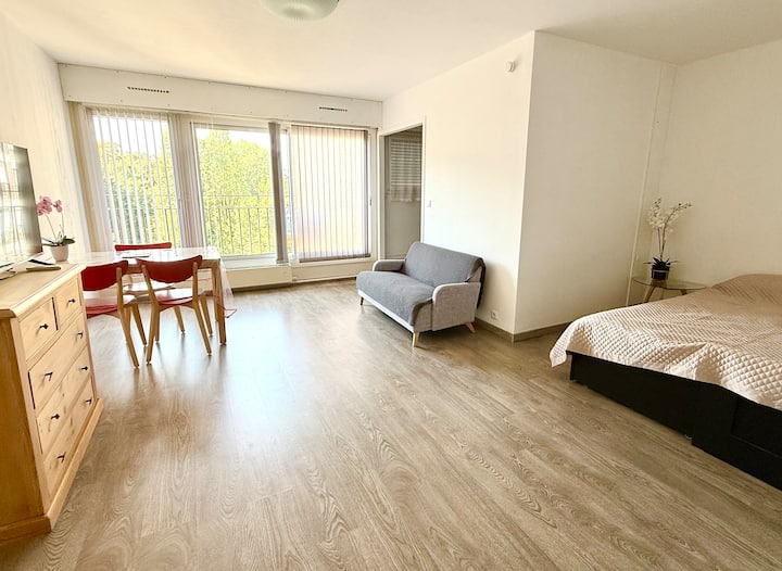 Appart 41m2 Au Calme Proche Cnfdi / Koreva / Forêt - Yerres