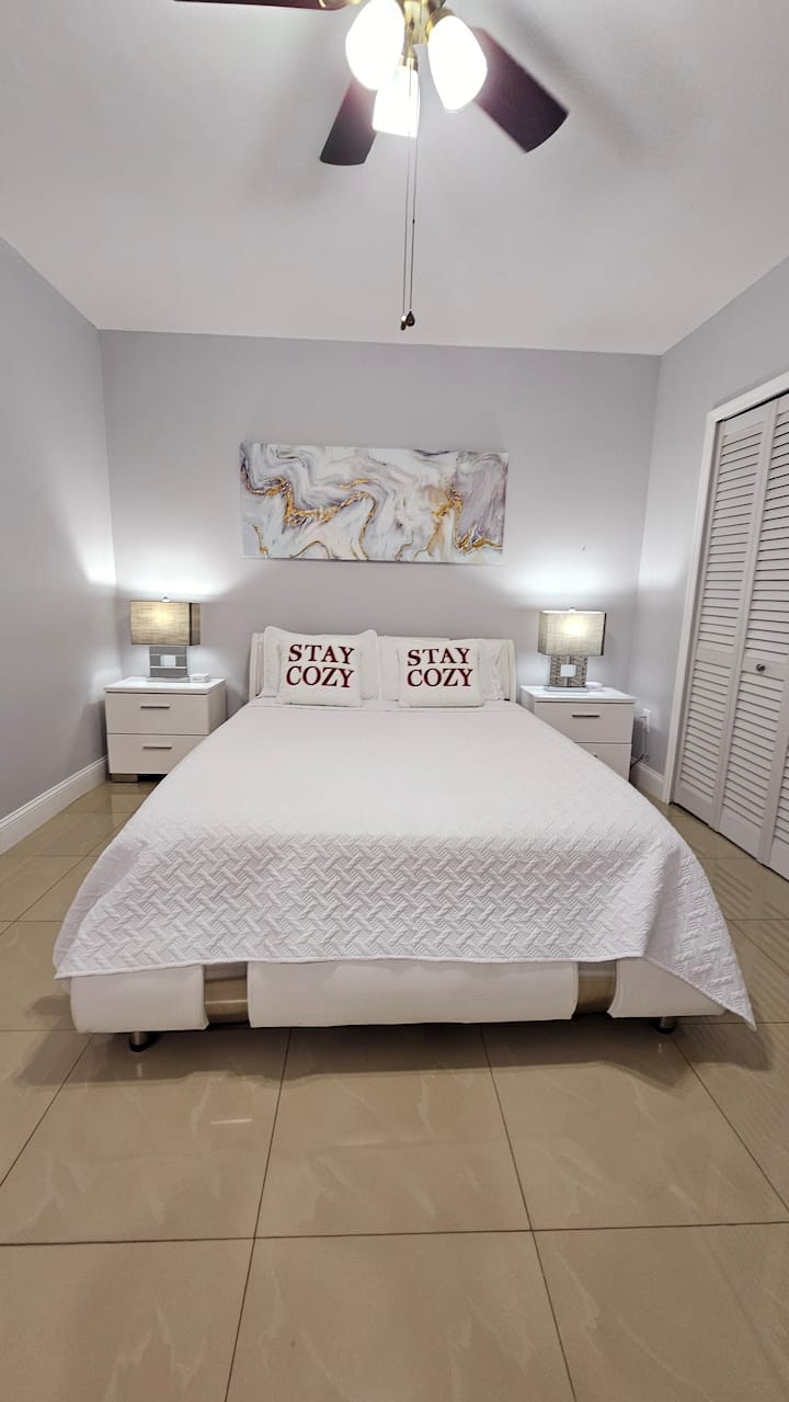 Estudio Privado Cerca Aeropuerto Orlando - Orlando, FL