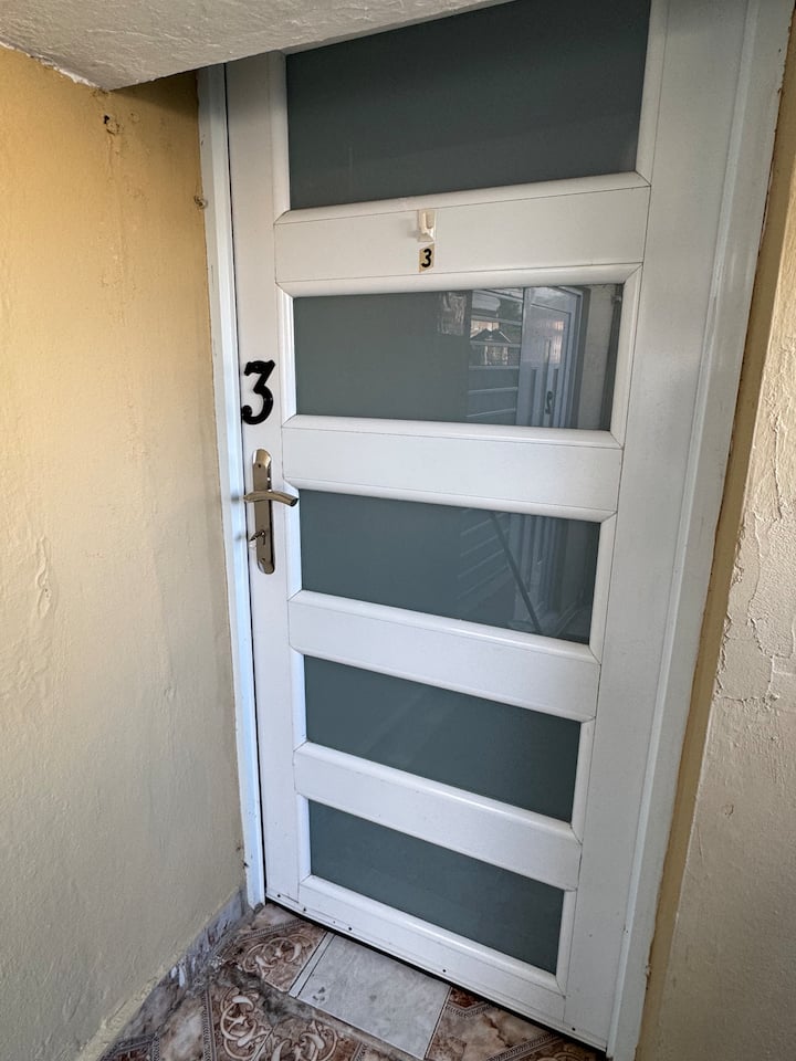 #3 Gabriela - San Juan, Puerto Rico