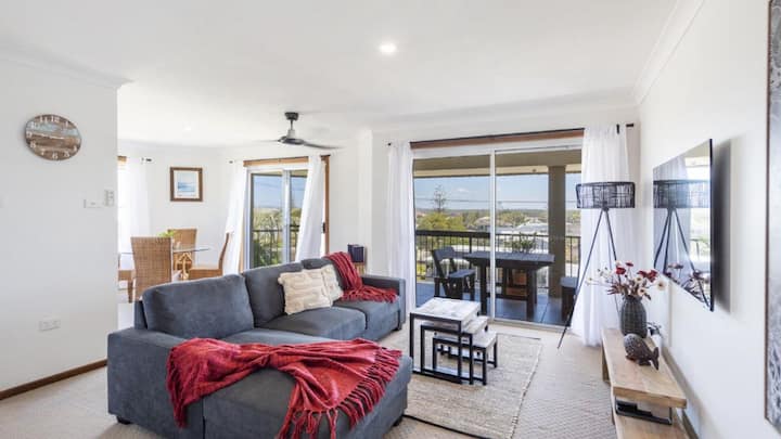 Romiaka Unit 11 - Lifestyle Yamba - Angourie