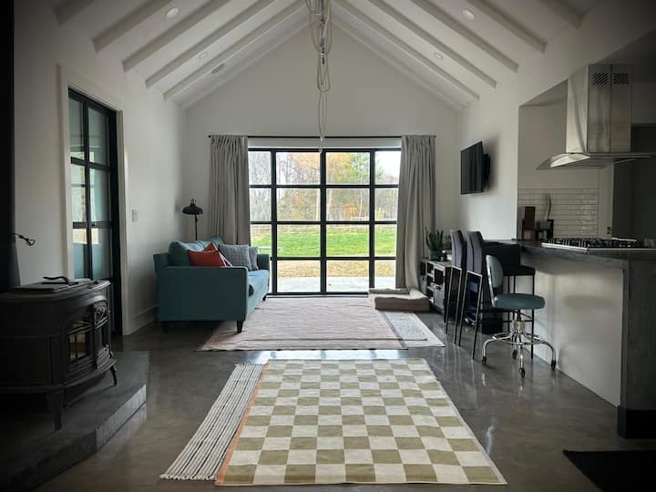 Charming Hideaway In Hudson - Hudson, NY