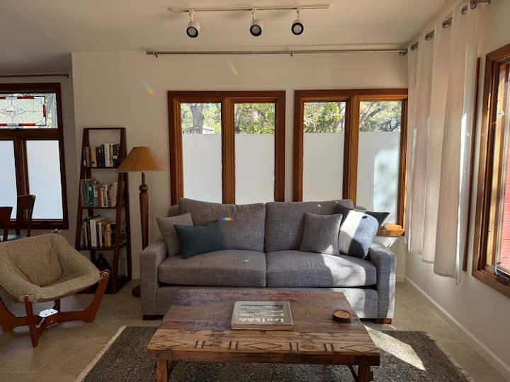 Newly Designed Cottage | Spacious & Quiet - Palo Alto, CA