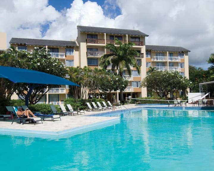 Family Suites On The Beach! W/ Balcony & Kitchen! - Barbados