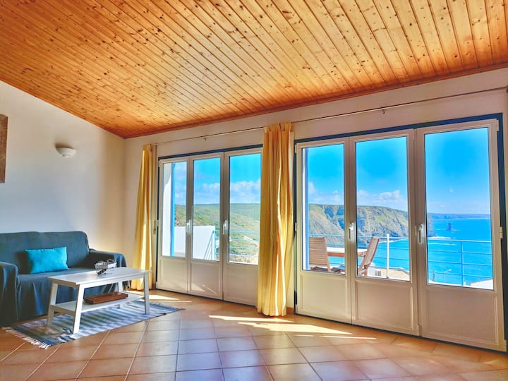 Casa Vigia Na Praia Da Arrifana
5 Min Da Praia - Aljezur