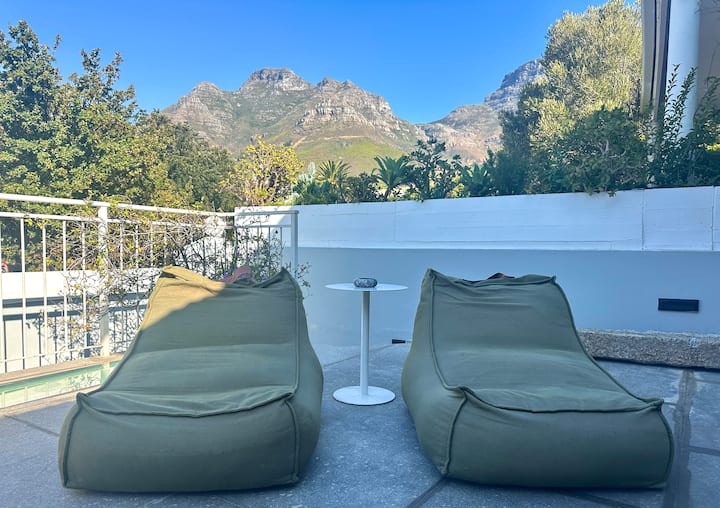 Central Victorian | Table Mountain Views & Pool - Le Cap
