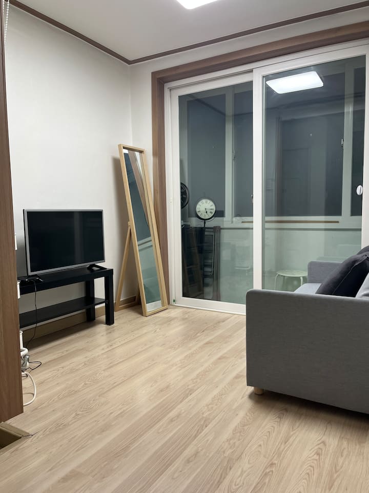 Chill Stay In Trendy K-pop Cheongdam - Seoul