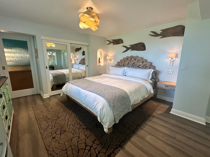 Luxury Beachfront  Couples Retreat - Haleiwa, HI